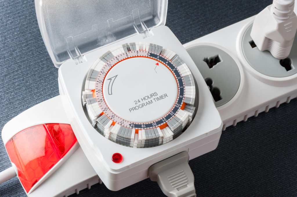 コンセントタイマーの選び方と人気おすすめ10選！100均のものはどうなの？基本的な使い方も解説！ - ToyBi[トイビー]